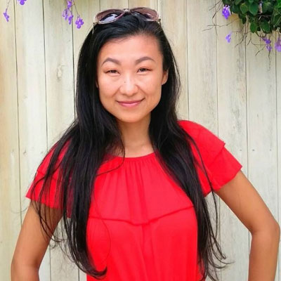 5 Ways to Stay Positive When Life Gets You Down with Life Coach Lucy Liu